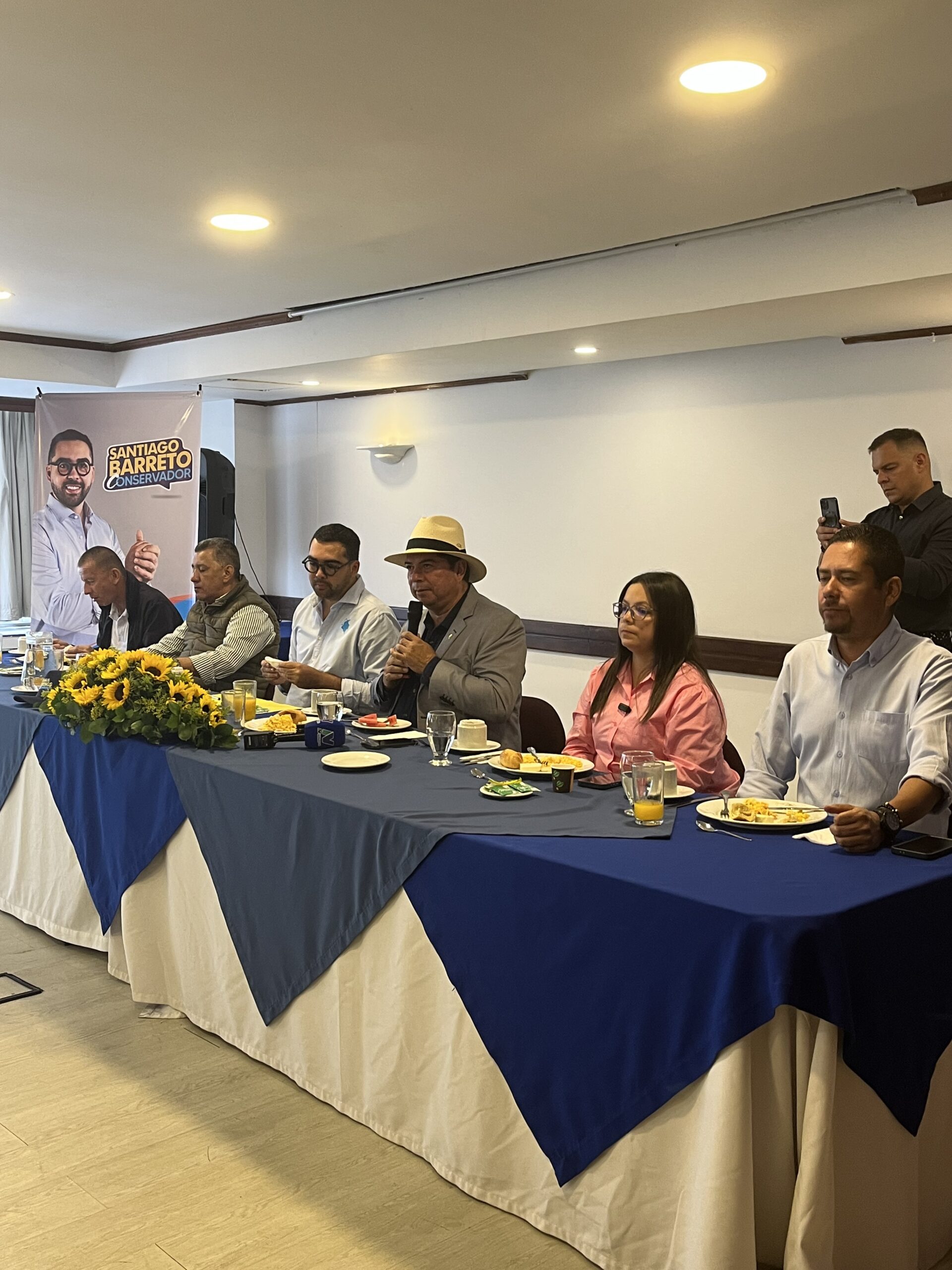 Félix Chica oficializa su candidatura a la Cámara por el Partido ...